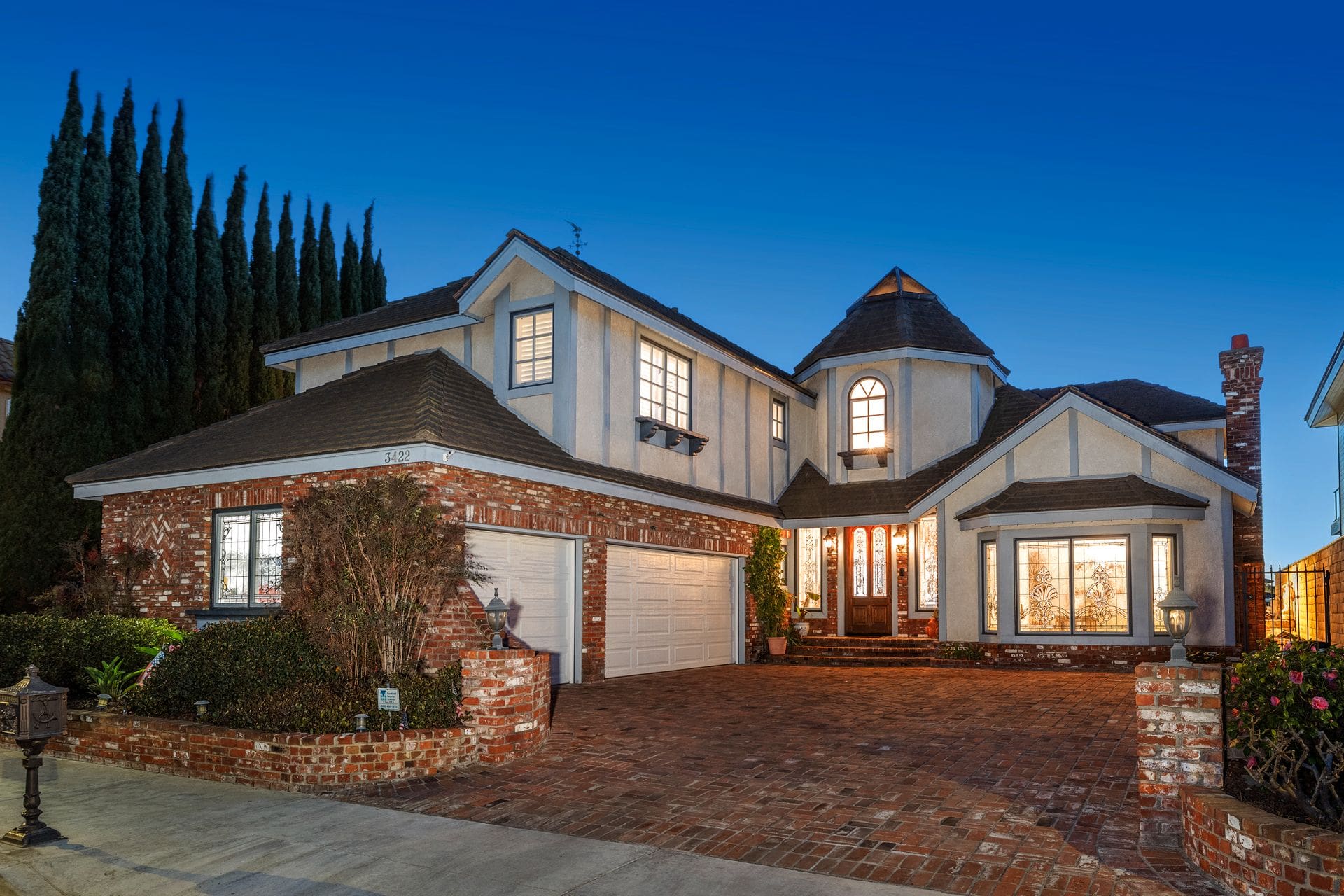 3422 Venture Drive, Huntington Beach, CA 92649 - Stanfield Real Estate